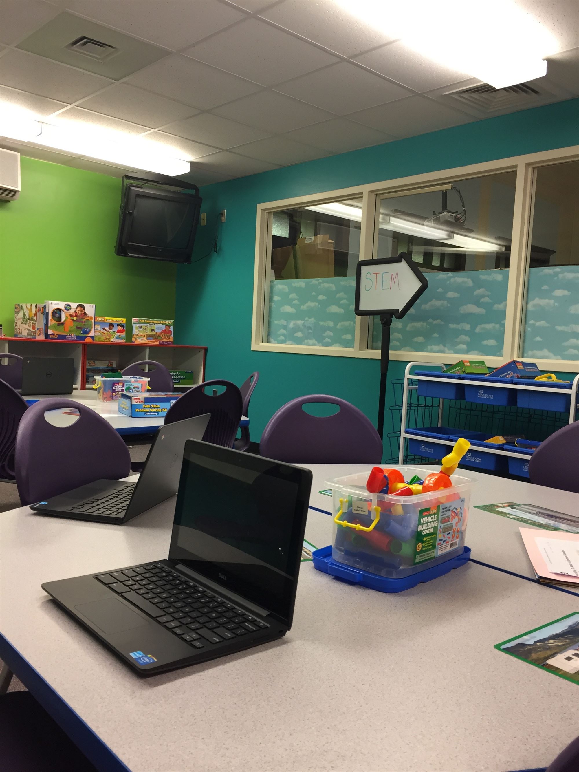 New STEM Lab Opens At Marshall School The Village Green New STEM Lab Opens At Marshall School The Village Green