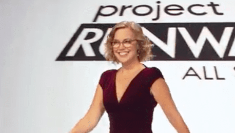 Maplewood's Helen Mears Leads 'Adore Me' Corset Challenge on Project ...