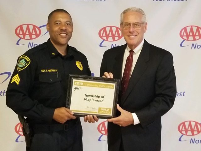 Maplewood Police Traffic Bureau Receives Safety Awards from AAA & EZ ...