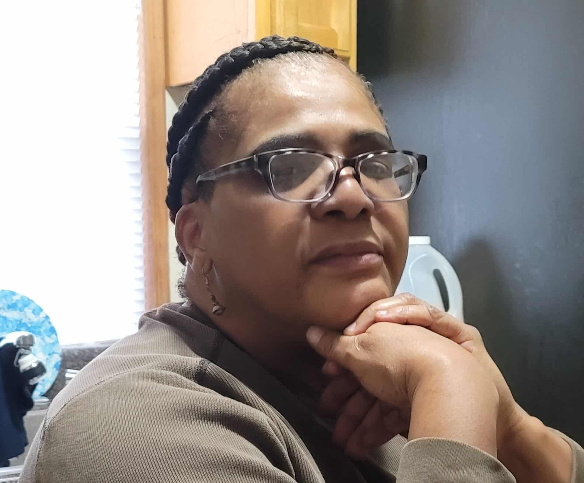 Arlene Allen Knight, 57, Amazing Mother, Former Seth Boyden Lunch Aide ...