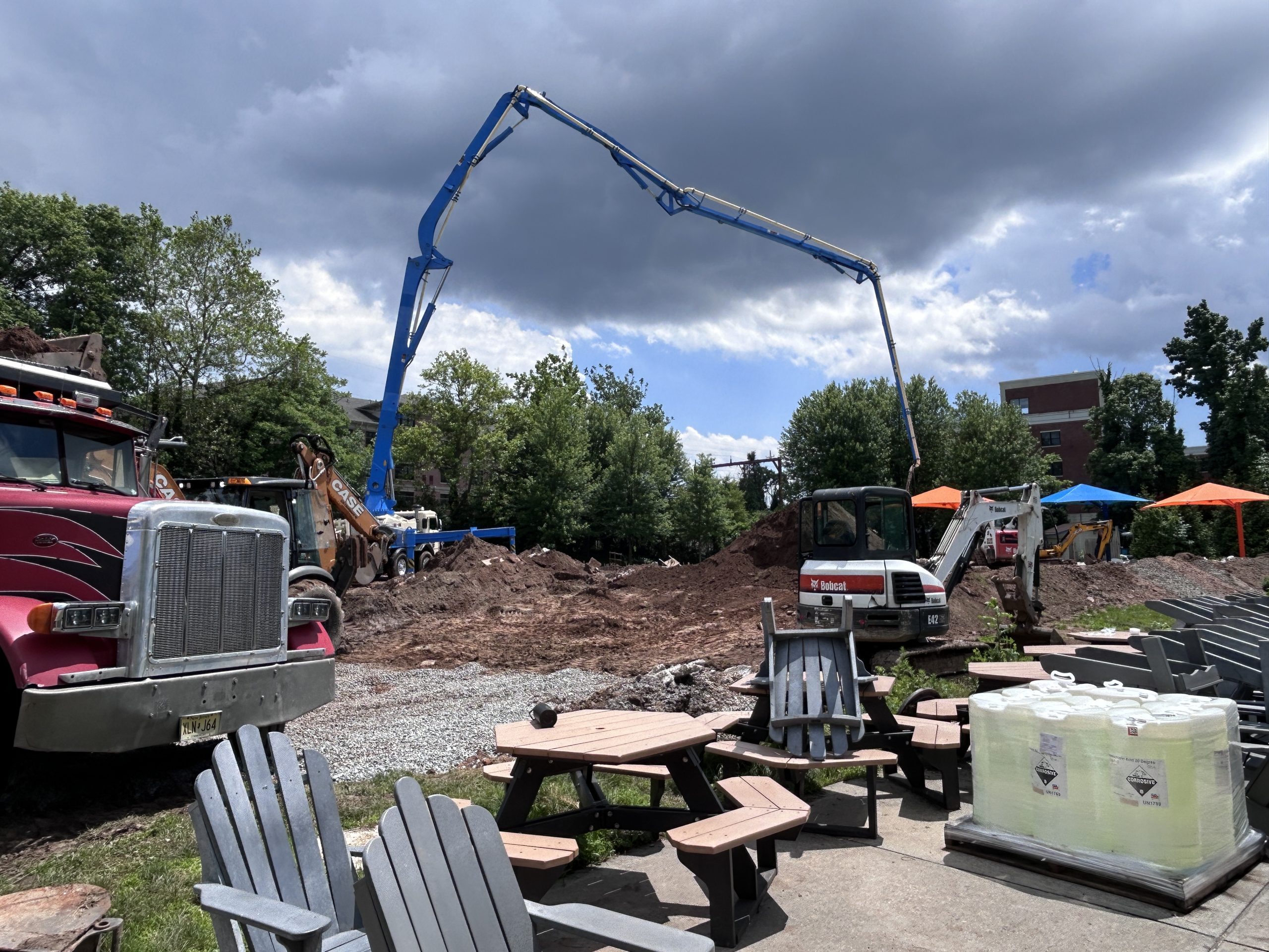 With Heat Wave Looming, an 'Unfortunate Update' : Opening Day for South ...