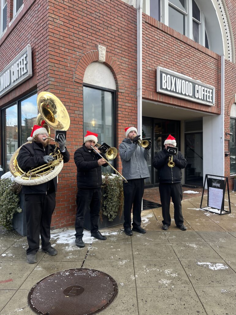 Downtown Summit Kicks Off Holiday Season With Festive Events, Family ...