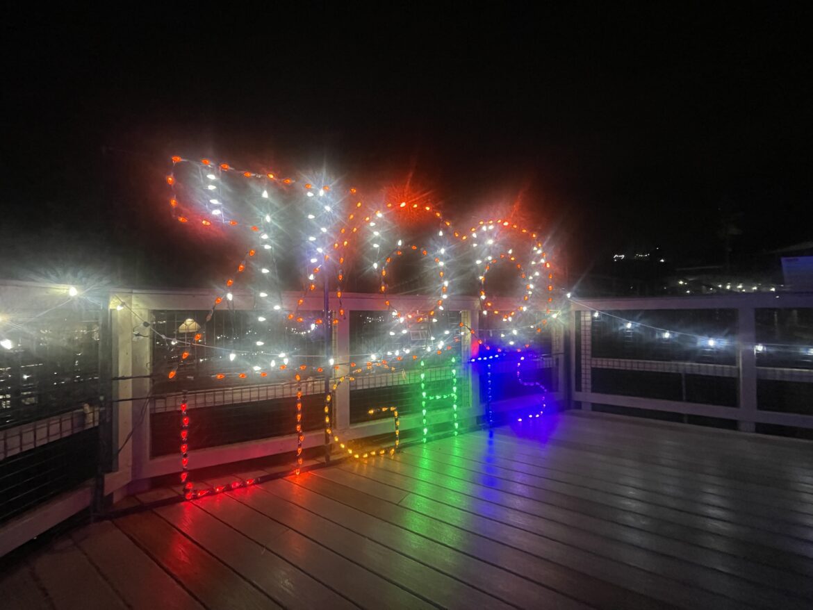 Turtle Back Zoo's Holiday Lights Spectacular Generates 15 Tons+ of Food ...